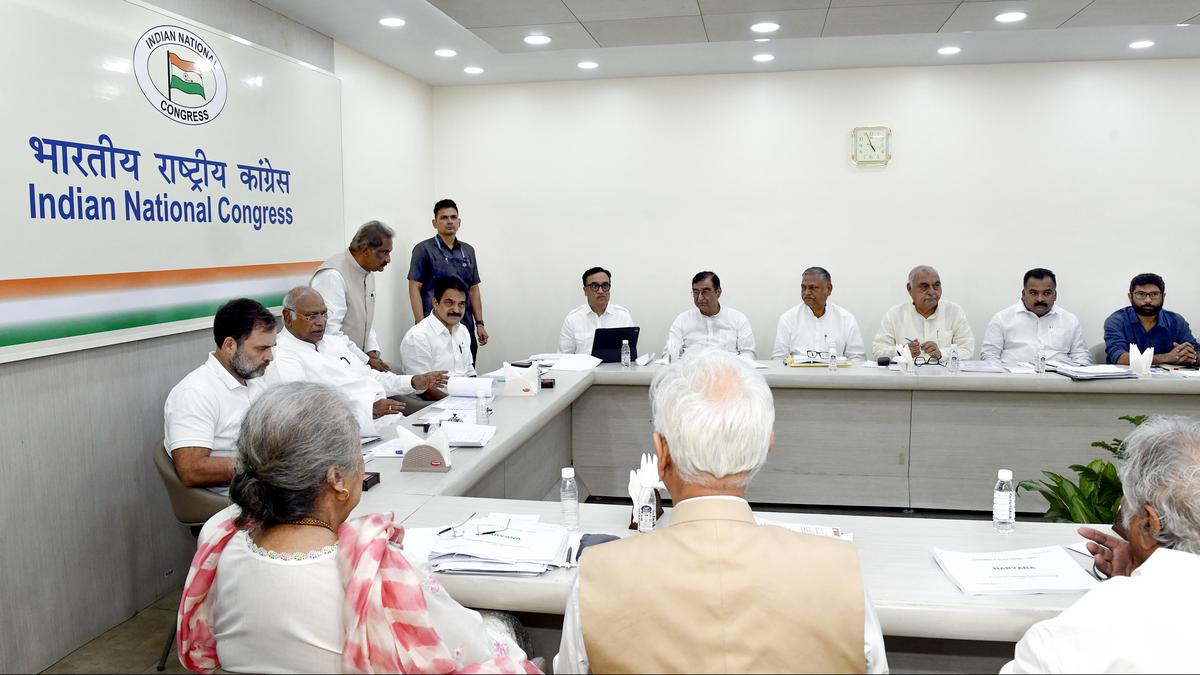 Congress in Early Talks with AAP for Haryana Alliance Ahead of Assembly ...